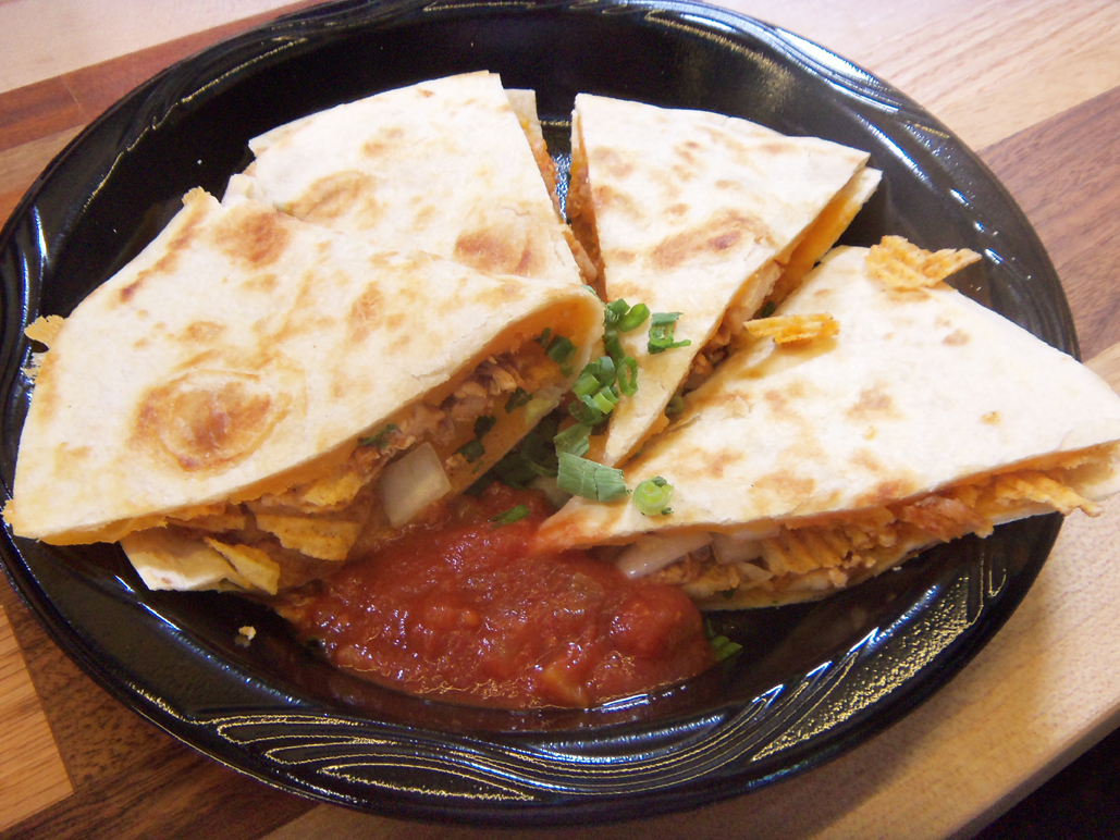 Ruffles Max Smokehouse BBQ Chicken Quesadillas #FritoLayTailgate - Mama ...