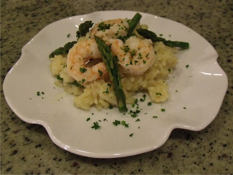 Shrimp and Asparagus Risotto - Mama Likes To Cook