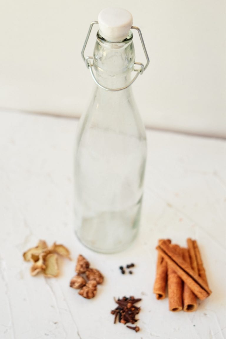 Homemade Pumpkin Spice Extract Recipe - Mama Likes To Cook