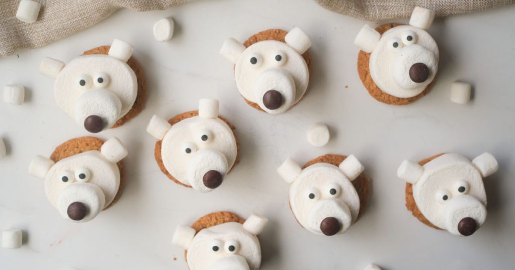 Make Polar Bear Cookies with Marshmallow Faces - Mama Likes To Cook